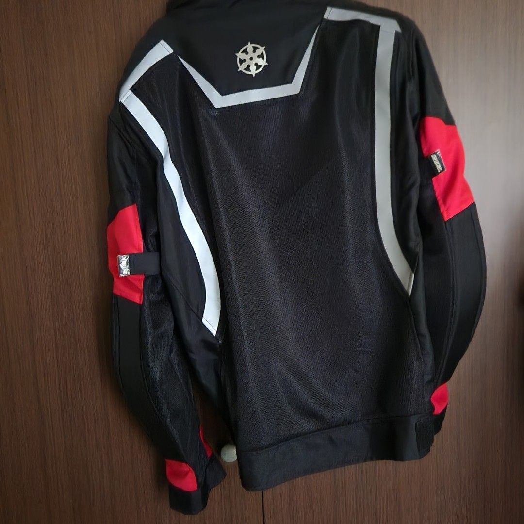 Motor Jacket, Men's Fashion, Coats, Jackets and Outerwear on Carousell