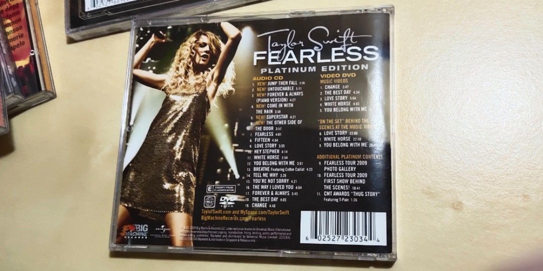 ORIGINAL Taylor Swift CD, Hobbies & Toys, Music & Media, CDs & DVDs on ...