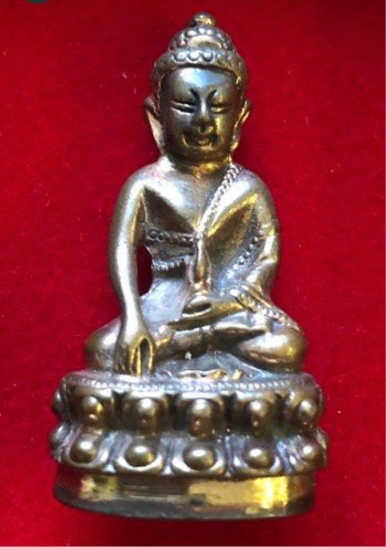 Phra Kring Wat Rai King, Hobbies & Toys, Memorabilia & Collectibles ...