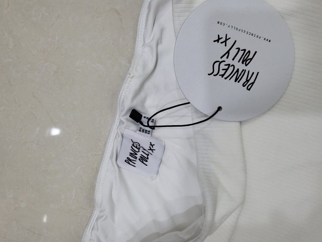 Princess polly Beatty skirt, Women's Fashion, Bottoms, Skirts on Carousell