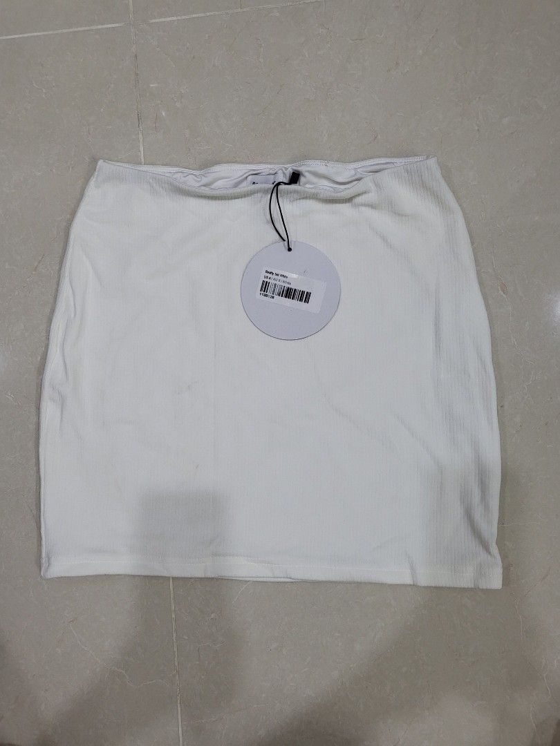 Princess polly Beatty skirt, Women's Fashion, Bottoms, Skirts on Carousell