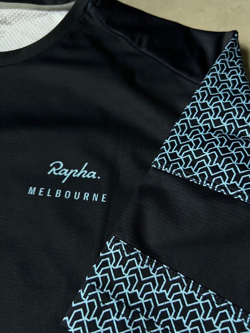 Rapha Melbourne tee, Men's Fashion, Activewear on Carousell