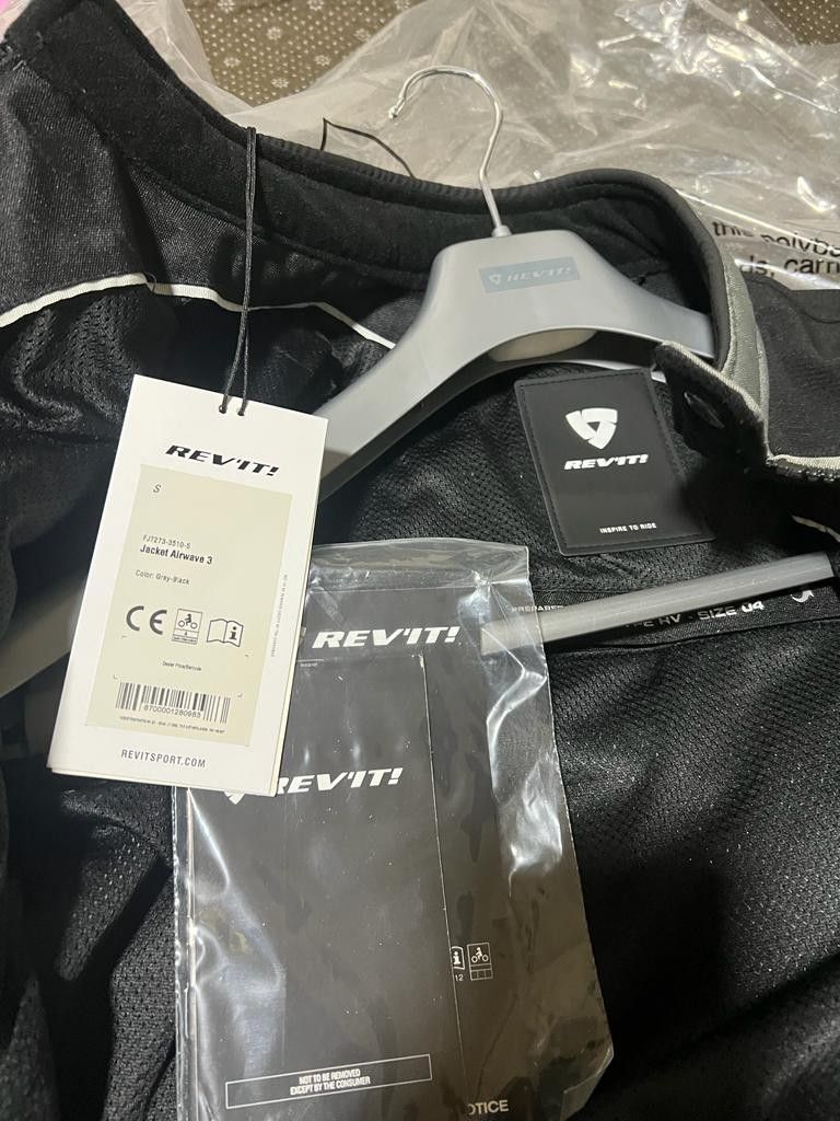 Riding Jacket Revit Airwave 3 Mesh/Textile jacket., Motorcycles ...