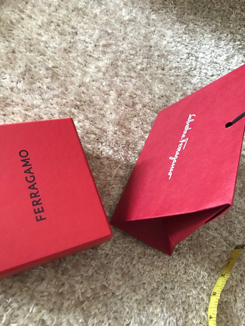 SALVATORE FERRAGAMO BOX AND PAPER BAG SIZE MINI BOK 150K PAPER BAG 50K ...