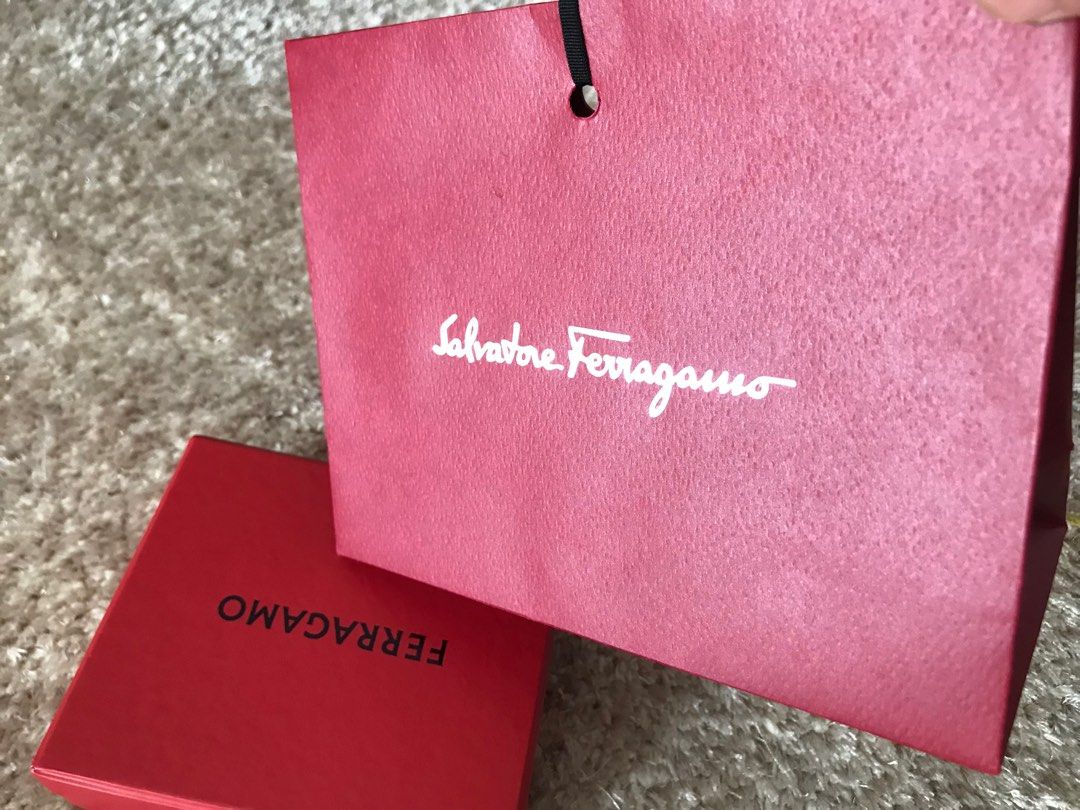 SALVATORE FERRAGAMO BOX AND PAPER BAG SIZE MINI BOK 150K PAPER BAG 50K ...