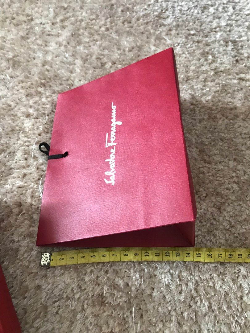 SALVATORE FERRAGAMO BOX AND PAPER BAG SIZE MINI BOK 150K PAPER BAG 50K ...