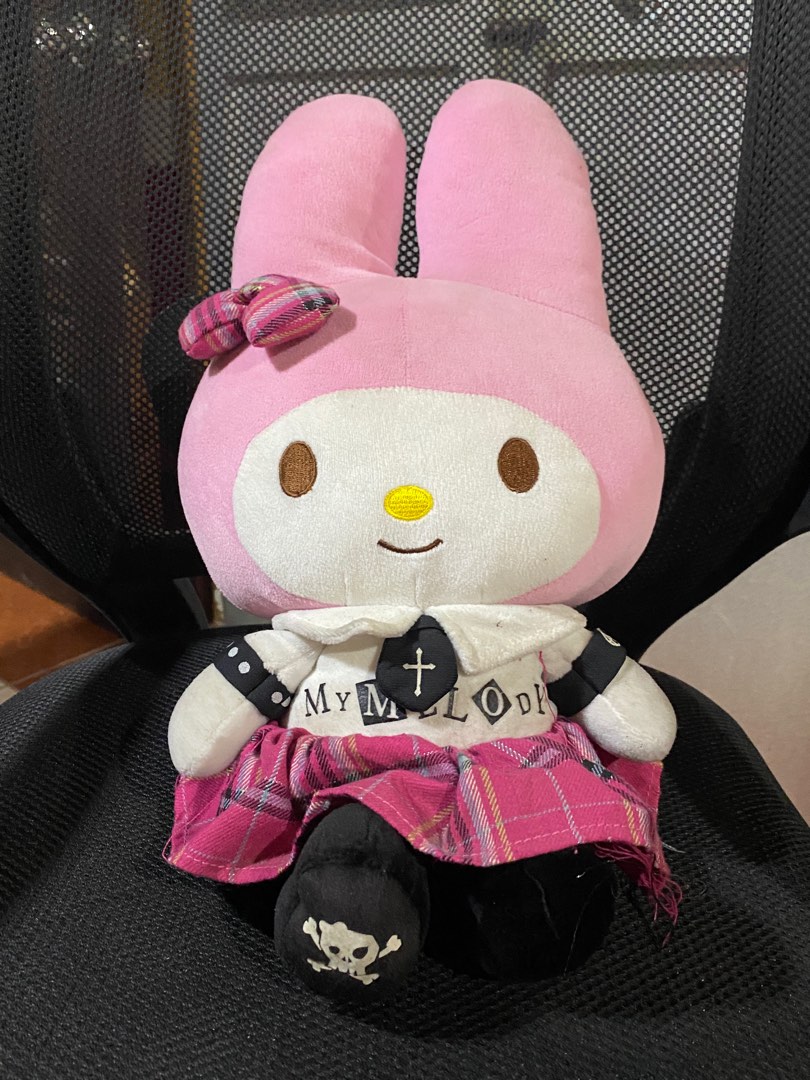 Sanrio Goth/Punk My Melody on Carousell