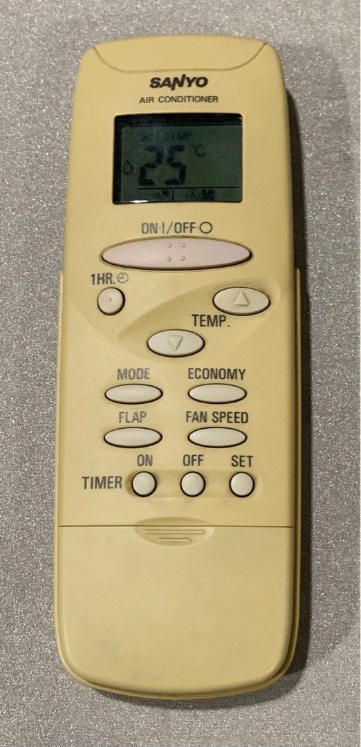 Sanyo Original Aircond Remote Control RCS-2S2EB, TV & Home Appliances ...