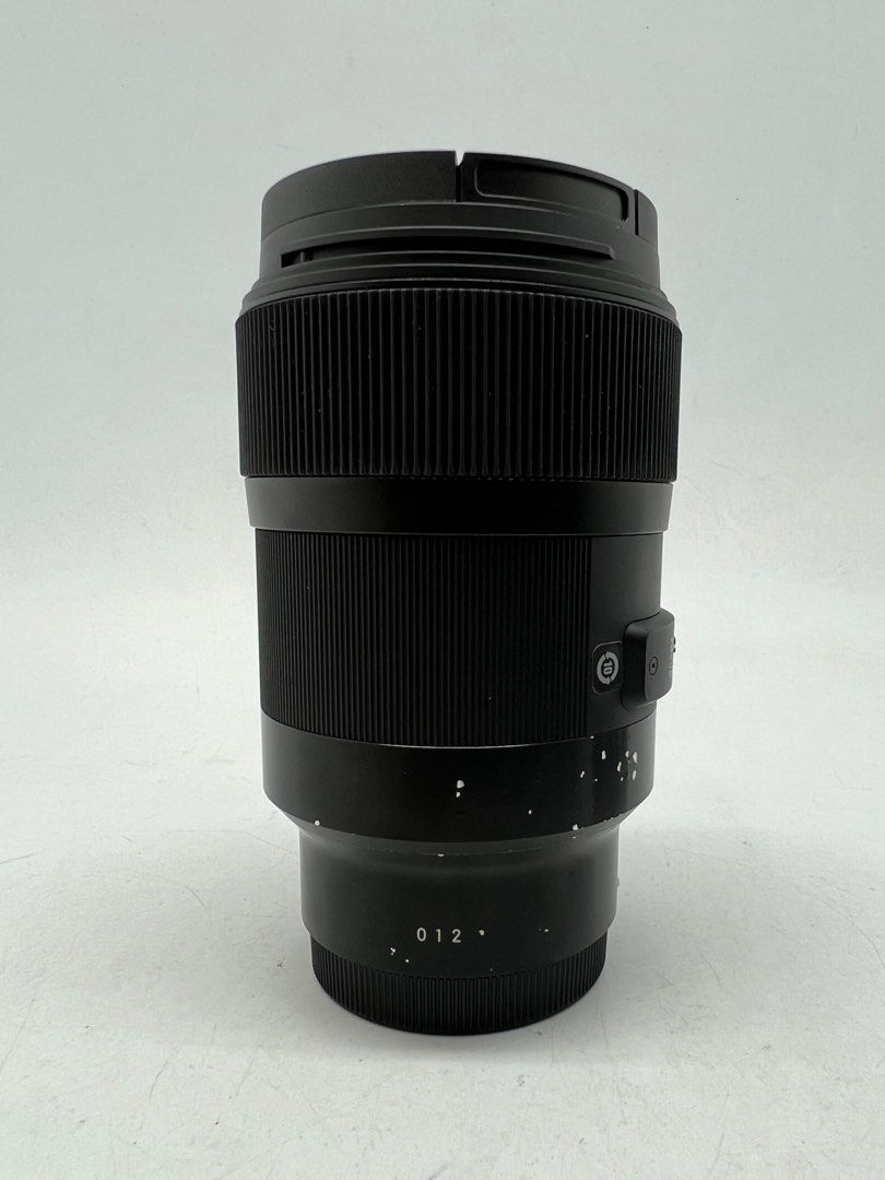 Sigma 35mm F1.4 DG ART (Sony FE), Photography, Lens & Kits on Carousell