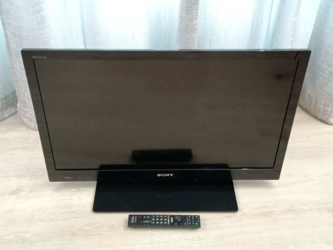 Sony Bravia 32-inch LCD Colour TV, TV & Home Appliances, TV ...