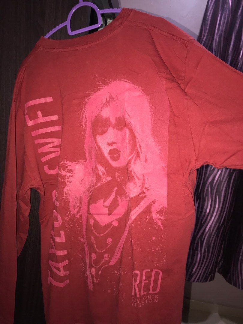 TAYLOR SWIFT RED TSHIRT (OFFICIAL FROM TAYLOR SWIFT WEBSITE), Women's ...
