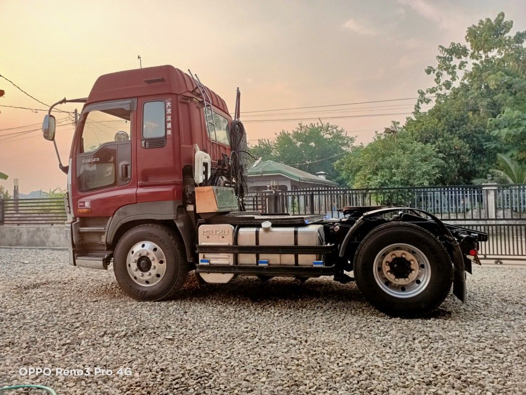 Tractor head 6wg1 inline, Special Vehicles, Heavy Vehicles on Carousell