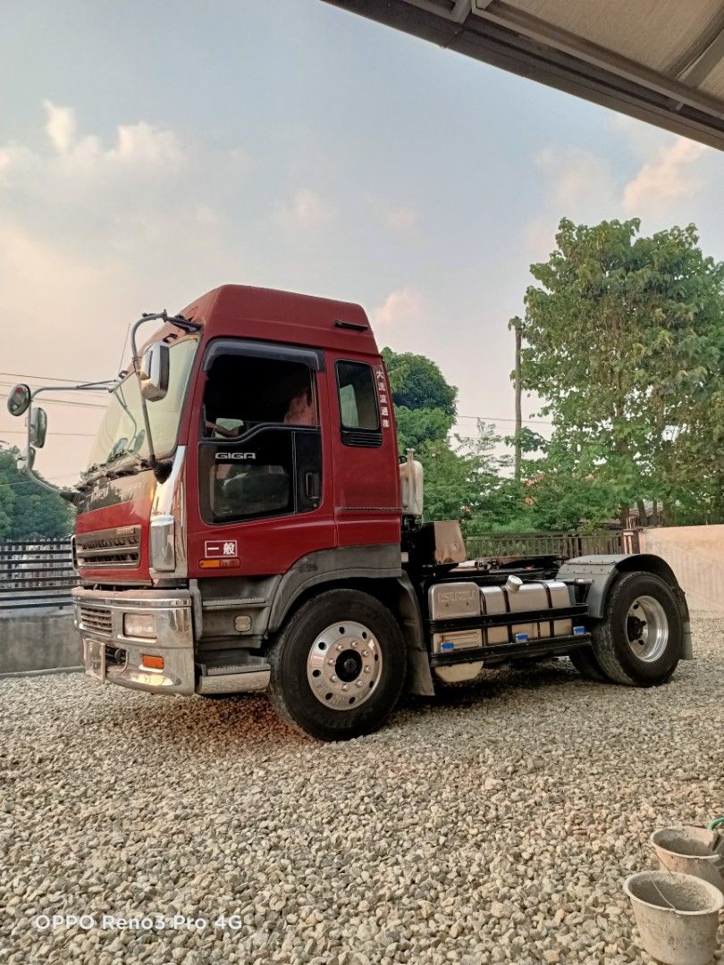 Tractor head 6wg1 inline, Special Vehicles, Heavy Vehicles on Carousell