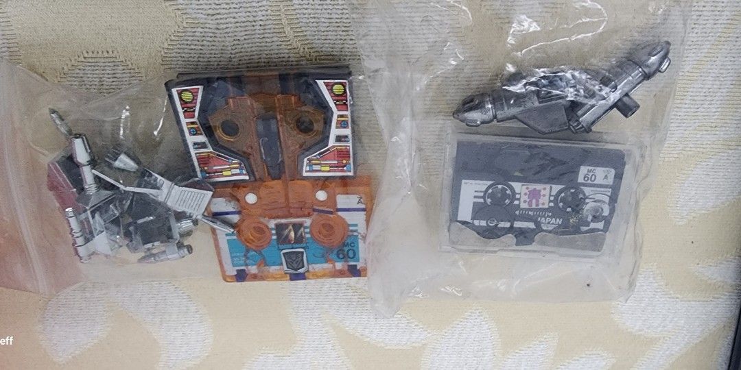 Transformers g1 cassette, Hobbies & Toys, Toys & Games on Carousell