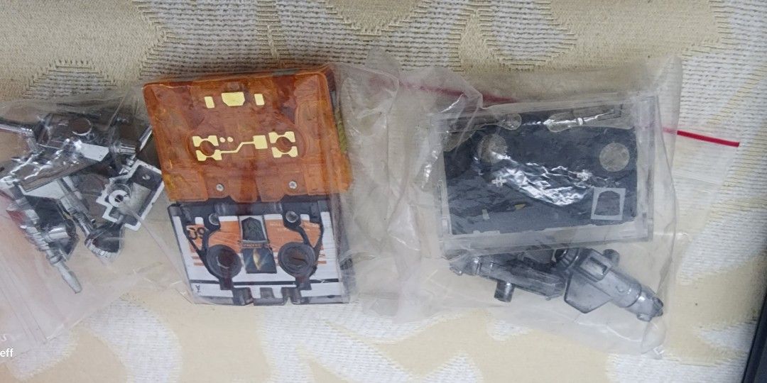 Transformers g1 cassette, Hobbies & Toys, Toys & Games on Carousell