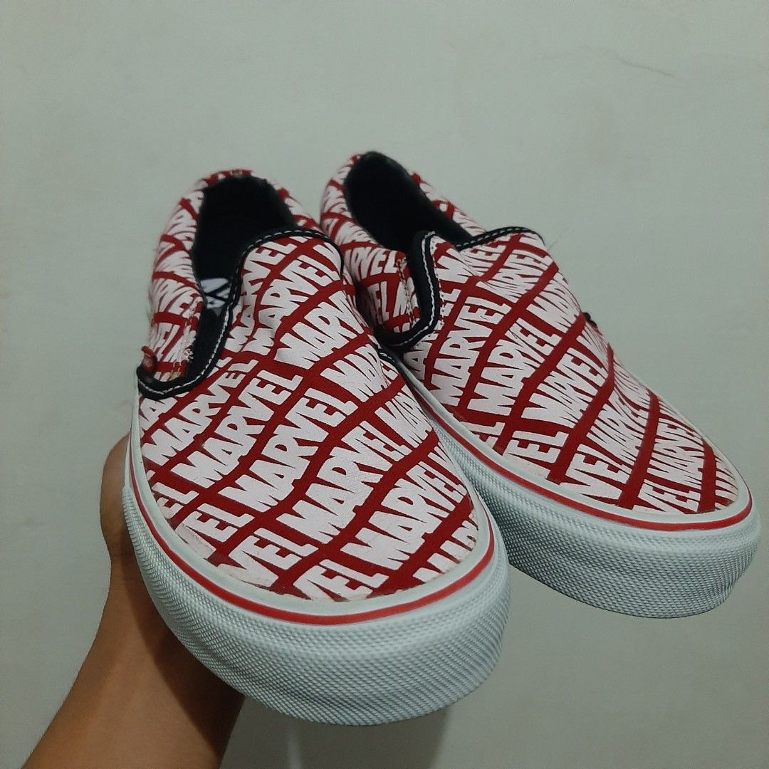 vans marvel