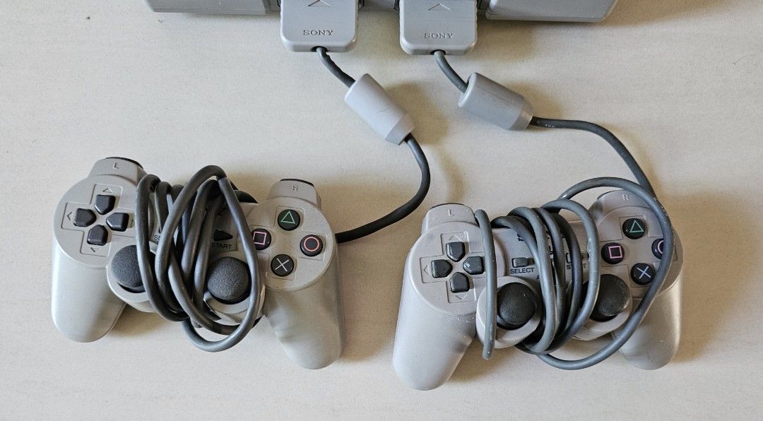 Vintage Sony PlayStation 1 with 2 Controllers, Video Gaming, Video Game ...