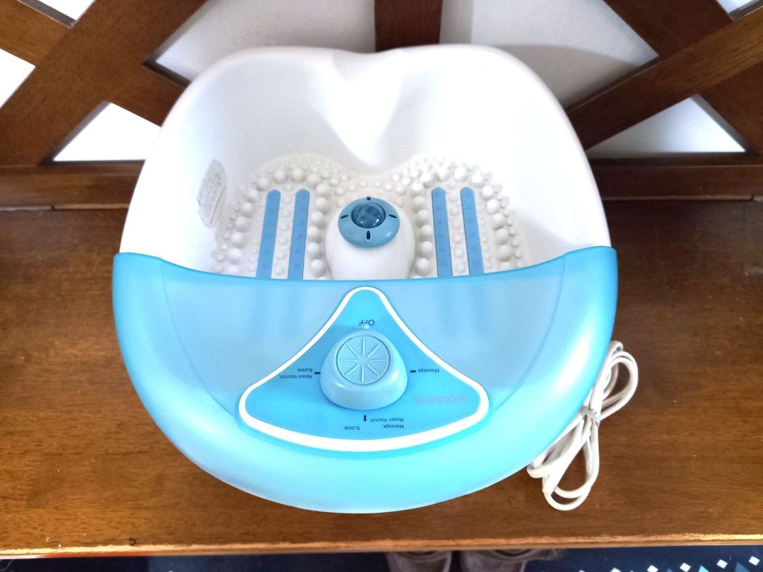 Watsons Foot Spa, Beauty & Personal Care, Foot Care on Carousell