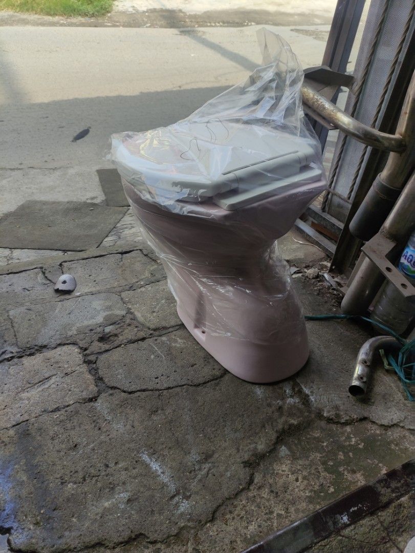 WC DUDUK, Perabotan Rumah di Carousell