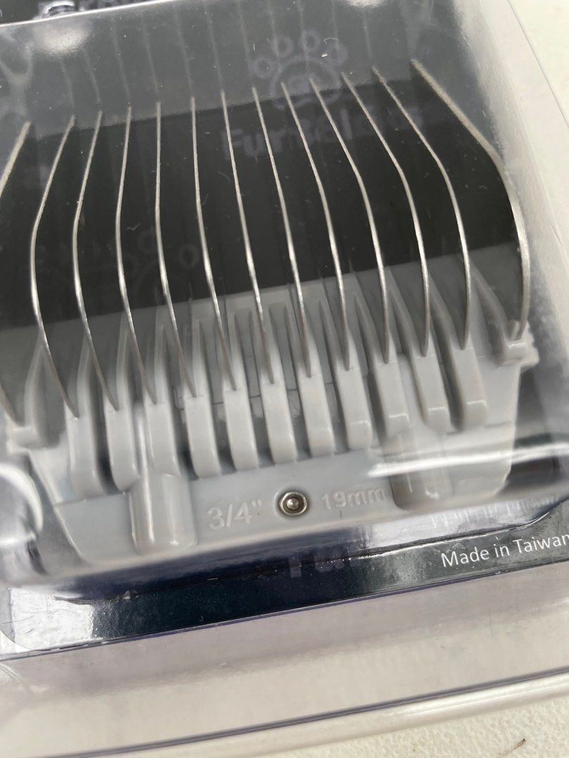 Wide Clipper Blade and Comb Attachment on Carousell