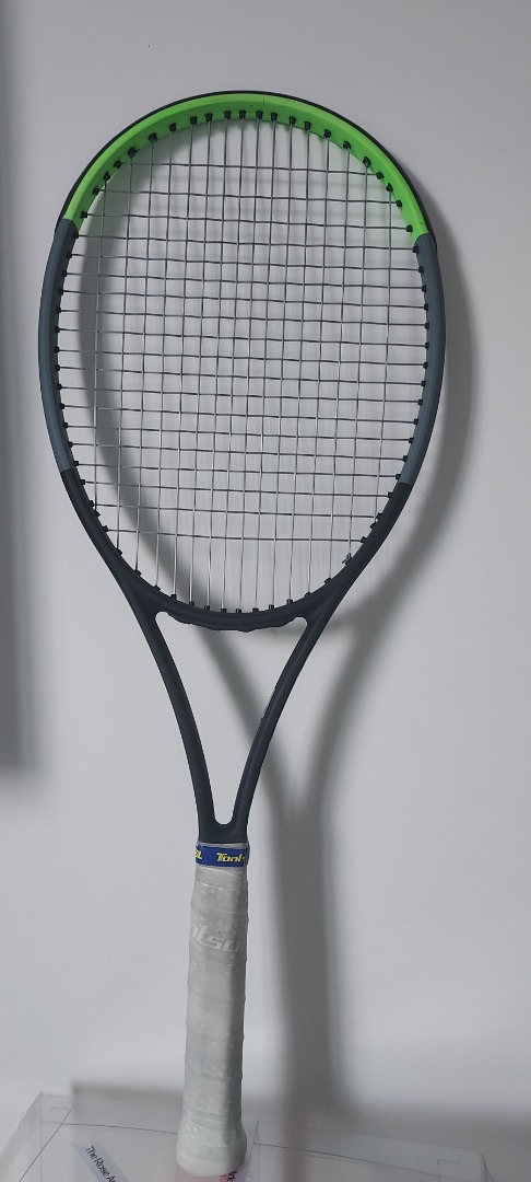 Wilson blade 98 v7 16x19 grip3, Sports Equipment, Sports & Games ...