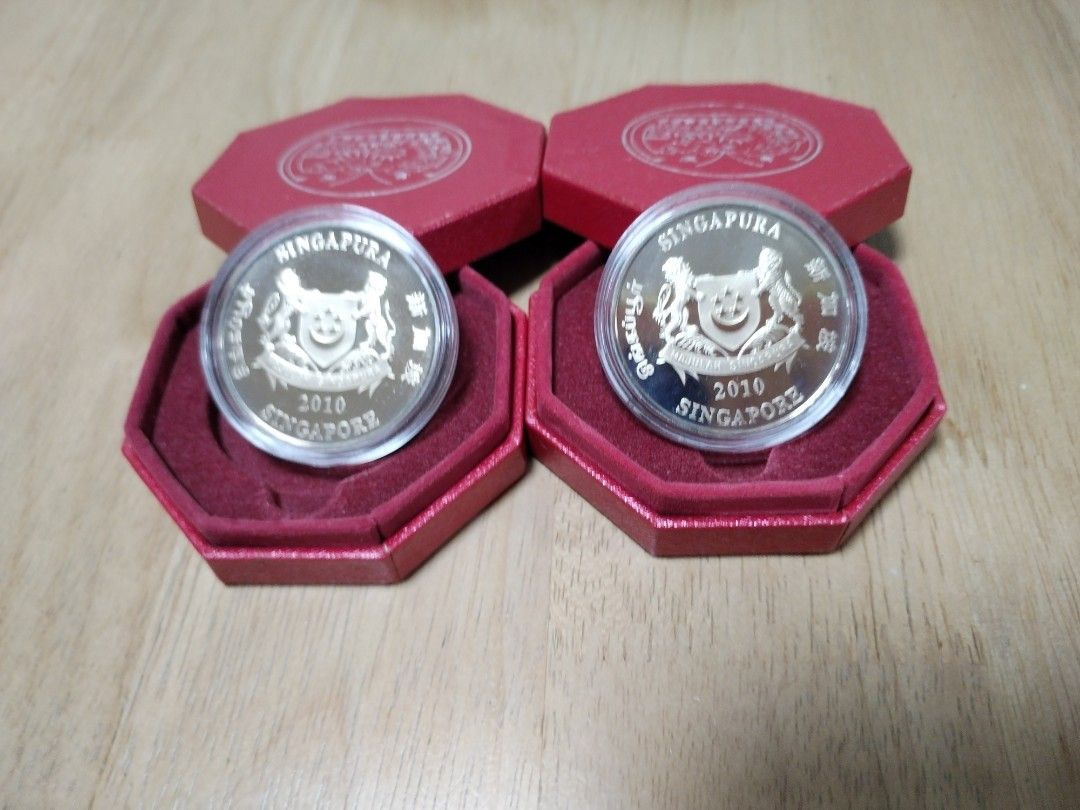Y2010 Tiger Singapore Mint Coin, Hobbies & Toys, Memorabilia ...