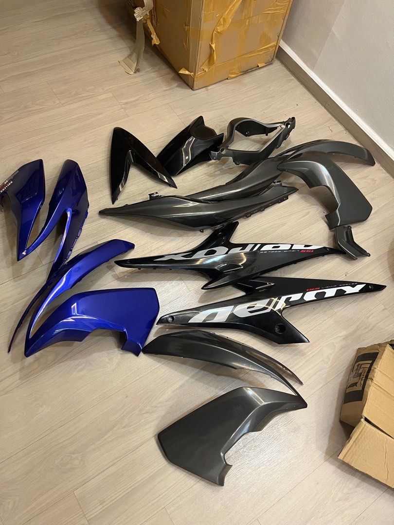 Aerox v1 coverset, Motorcycles, Motorcycle Accessories on Carousell