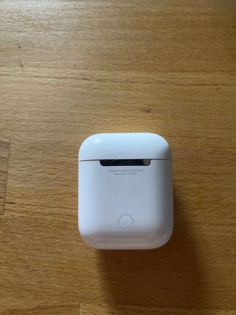 Airpods 1st gen, Audio, Earphones on Carousell