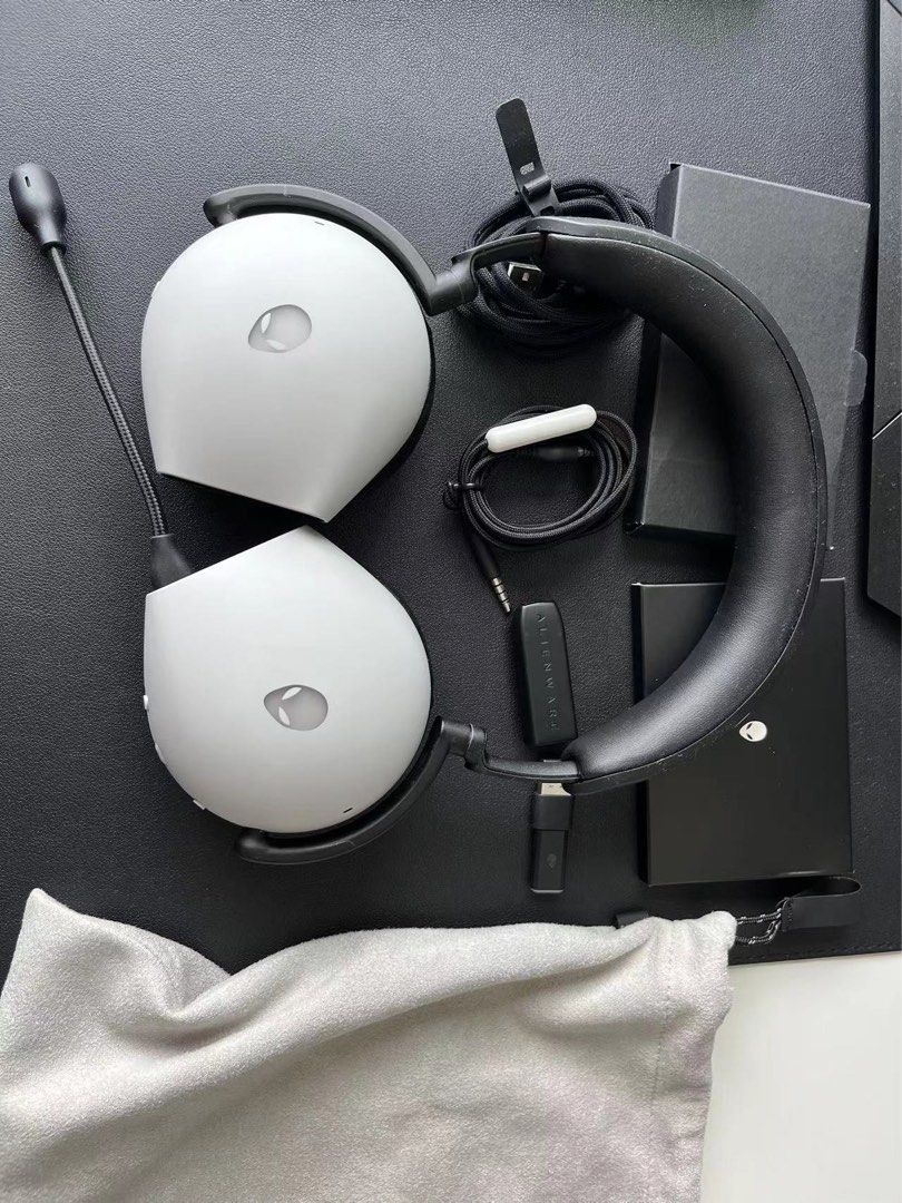 Alienware Dual mode wireless gaming headset AW 720H, Audio, Headphones ...