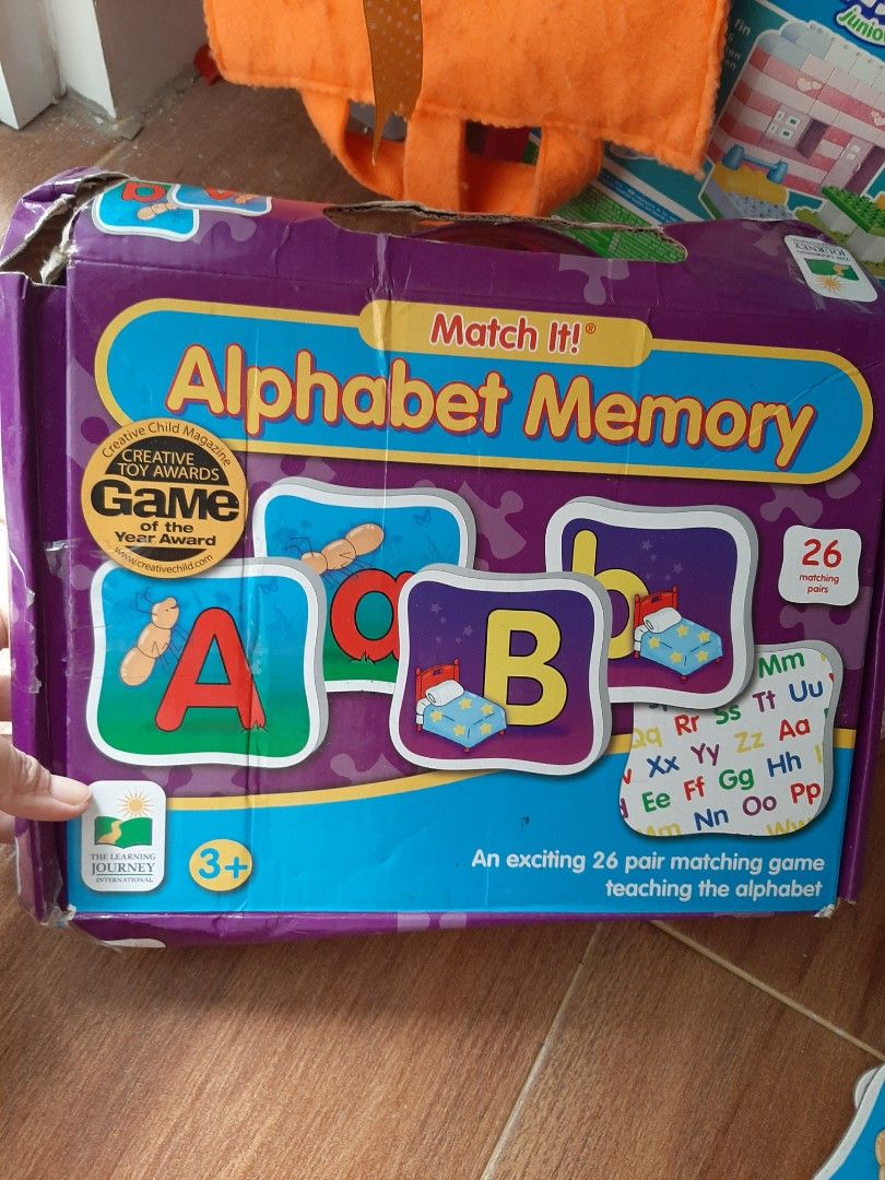Alphabet memory match it puzzle, Toys & Collectibles, Mainan di Carousell