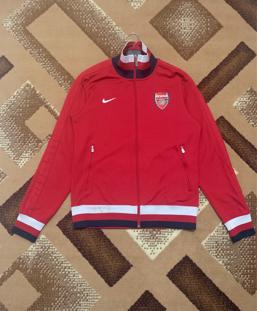 ARSENAL NIKE TRACKTOP, Men's Fashion, Coats, Jackets and Outerwear on ...