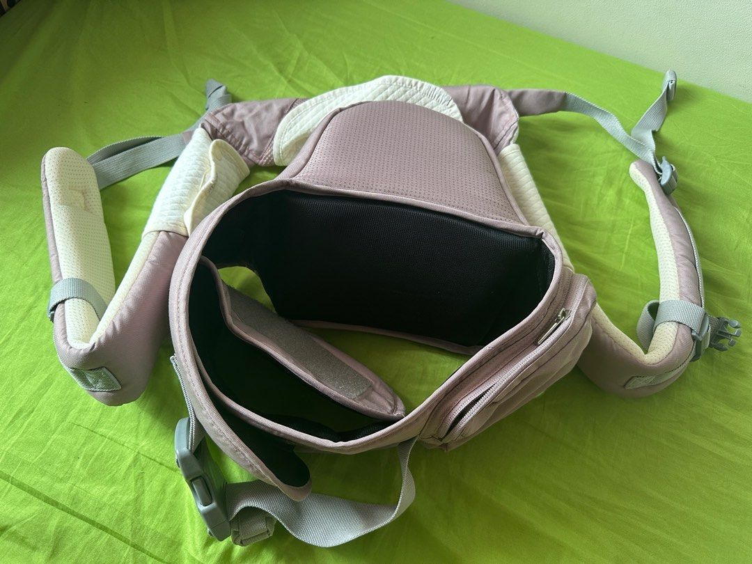 Bebear Mesh Plus Carrier, Babies & Kids, Going Out, Carriers & Slings ...