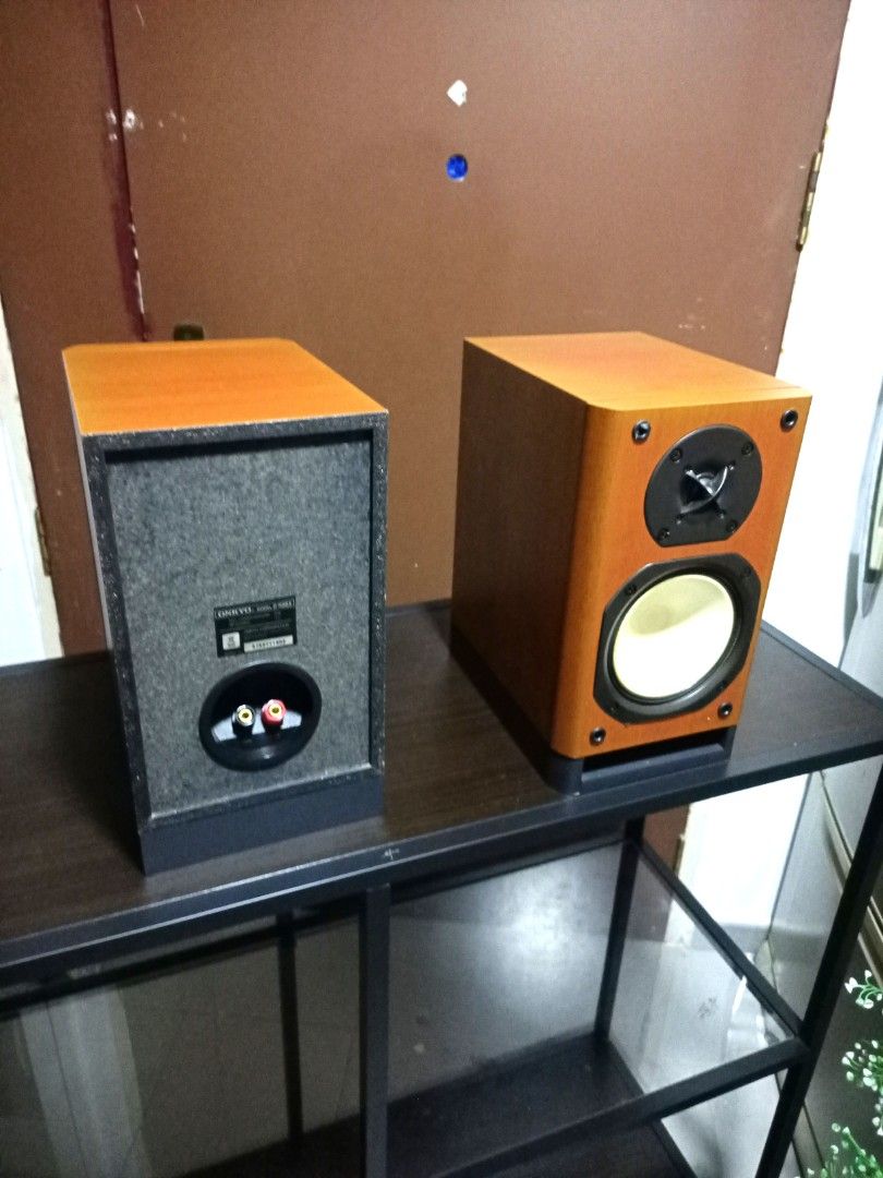 Book shelf speaker, Audio, Soundbars, Speakers & Amplifiers on Carousell