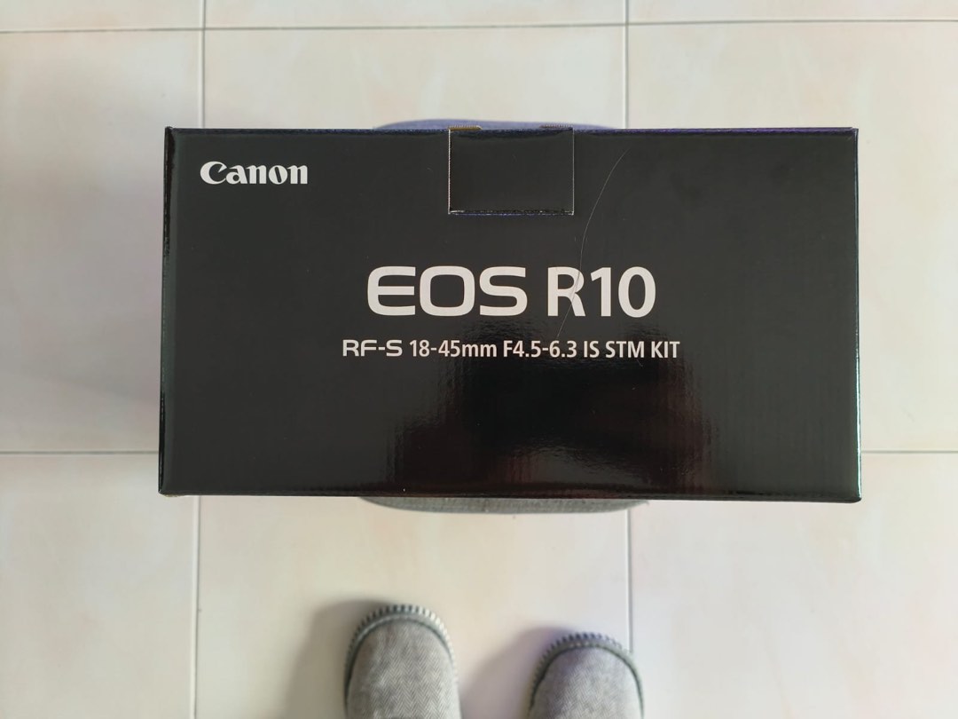 Brand New Canon EOS R10 with 45mm lense., Photography, Cameras on Carousell