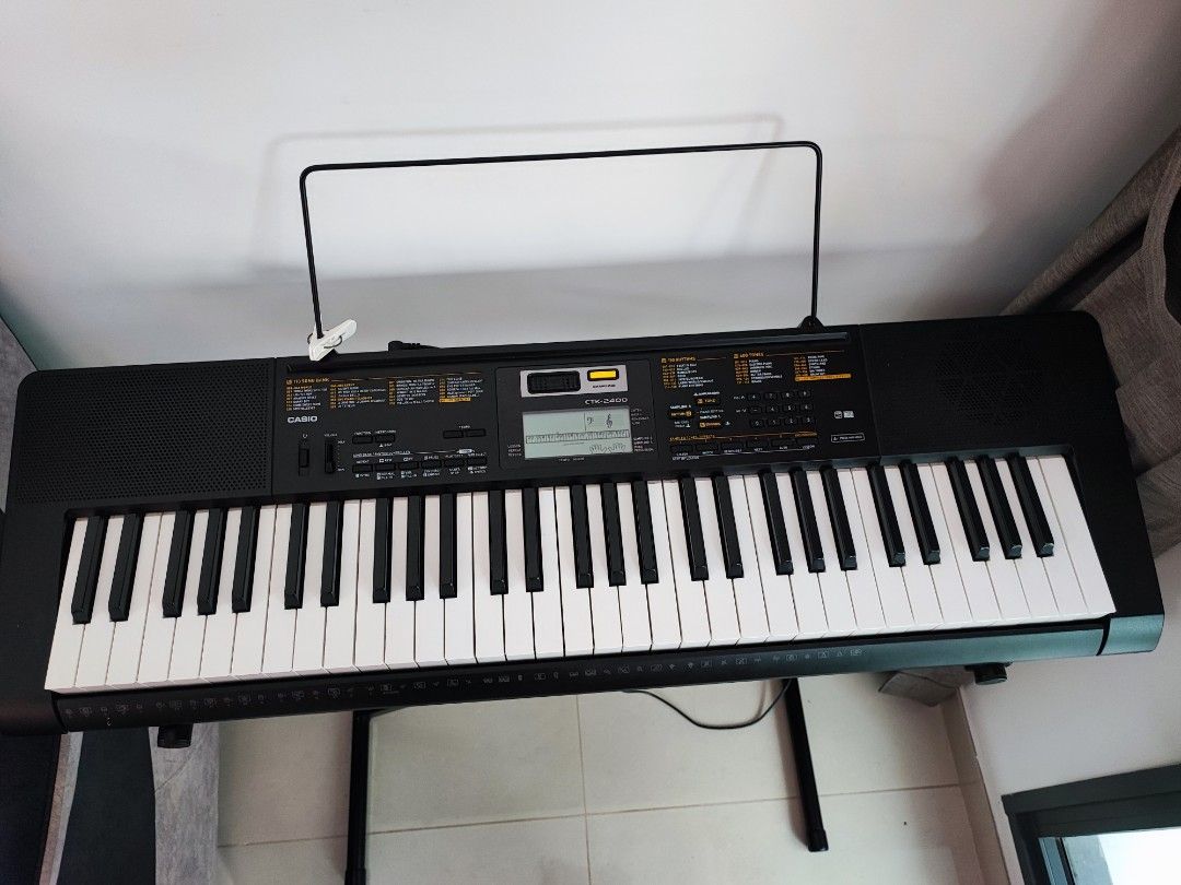 Casio Keyboard CTK-2400, Hobbies & Toys, Music & Media, Musical Instruments on Carousell