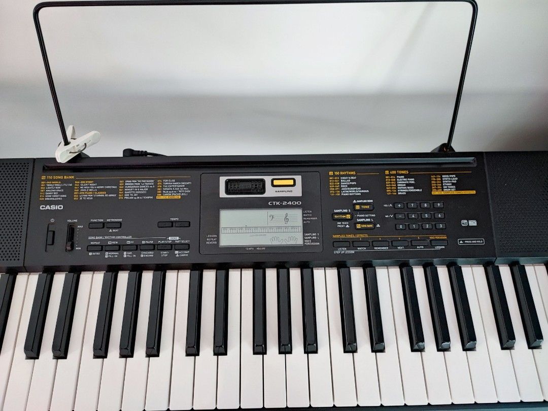 Casio Keyboard CTK-2400, Hobbies & Toys, Music & Media, Musical Instruments on Carousell