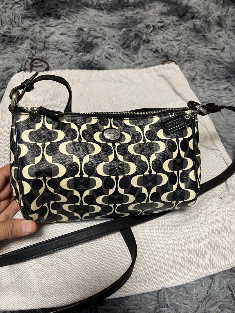 Coach sling pvc, Women's Fashion, Bags & Wallets, Cross-body Bags on Carousell