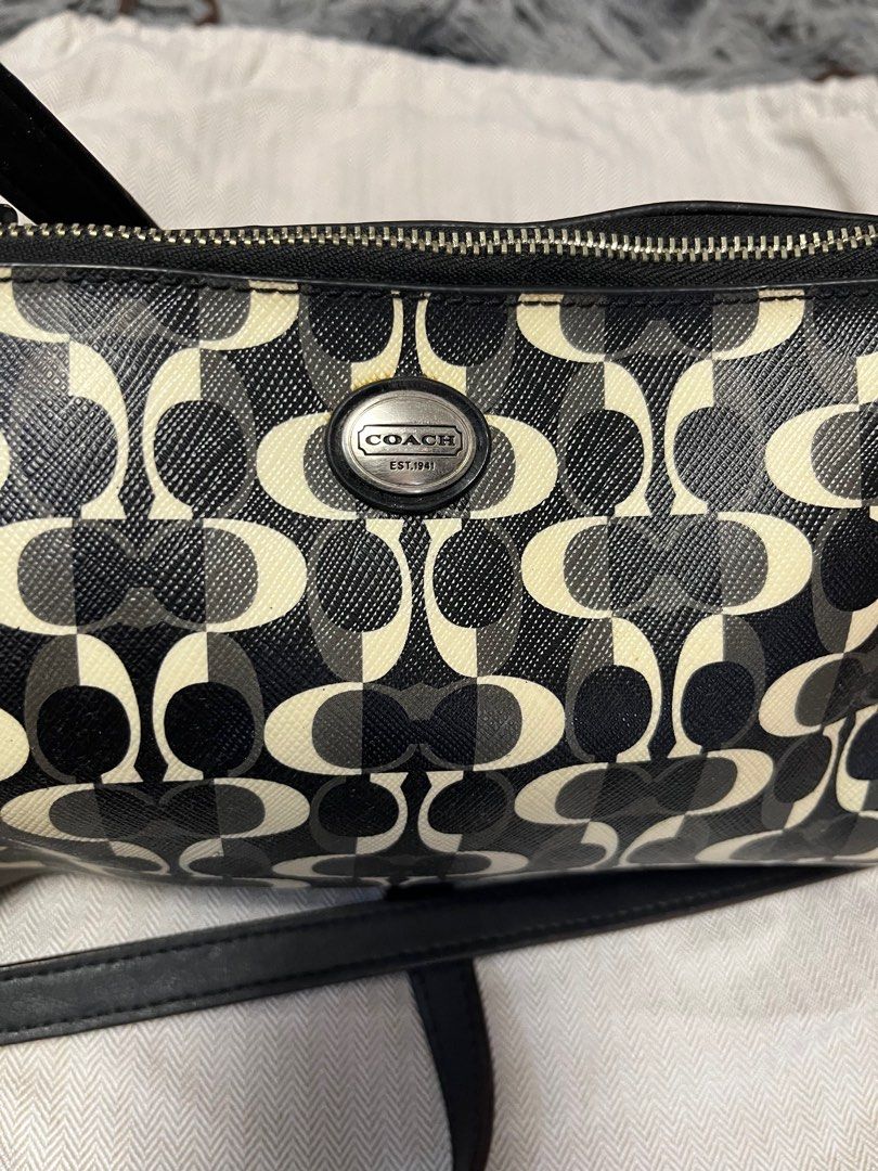 Coach sling pvc, Women's Fashion, Bags & Wallets, Cross-body Bags on Carousell