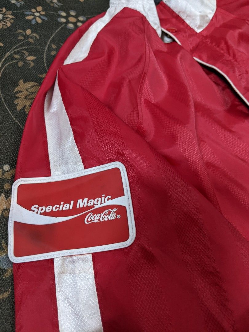 Coca cola Jacket, Men's Fashion, Coats, Jackets and Outerwear on Carousell