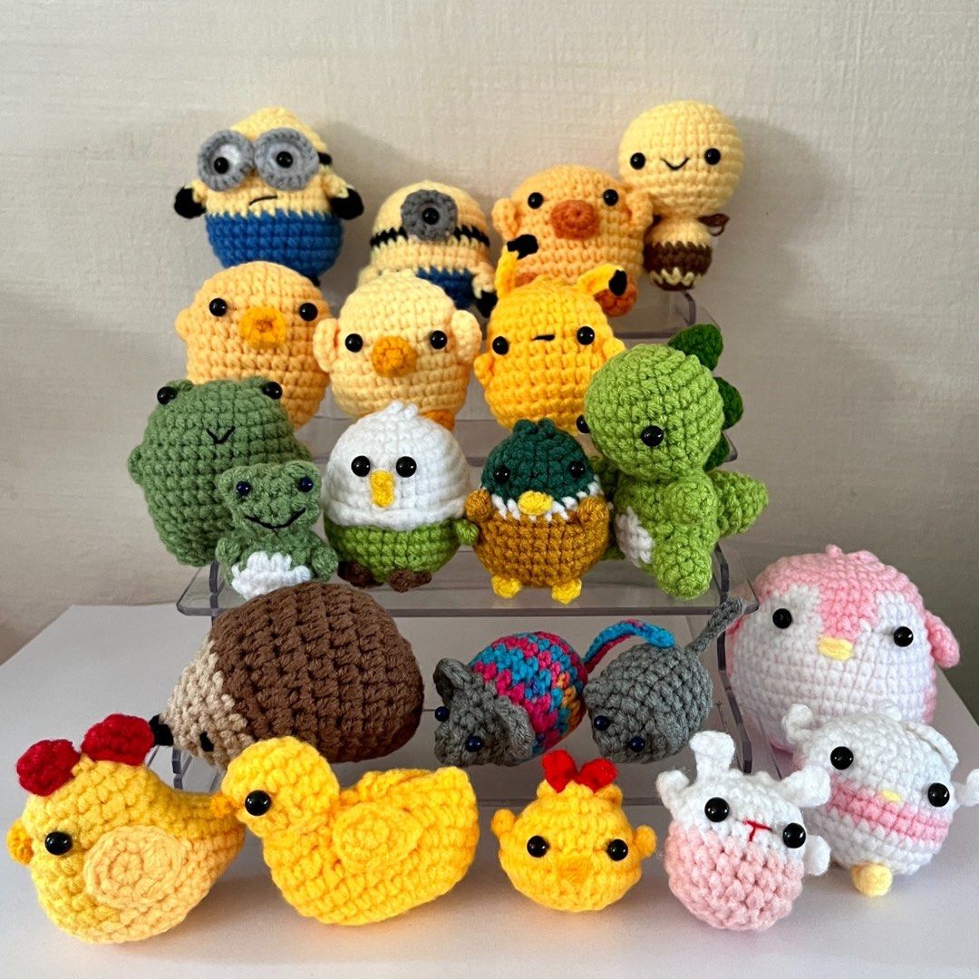 Crochet Hedgehog, Dinosaur, Bee, Mouse, Minion, Duck, Chick, Frog ...