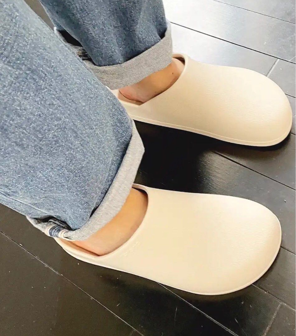 Crocs Dylan Clog Mule, Men's Fashion, Footwear, Casual shoes on Carousell