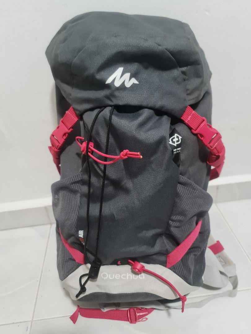 Decathlon Forclaz 20L air backpack, Men's Fashion, Bags, Backpacks on ...