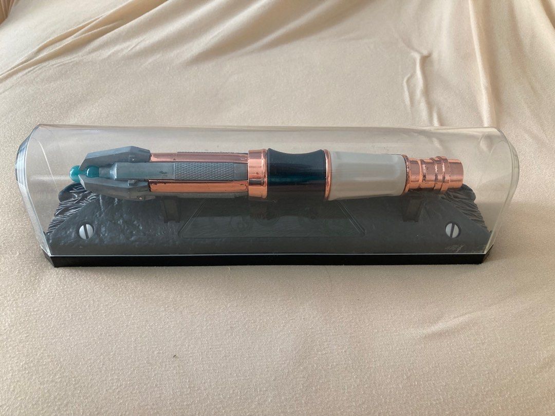 Doctor Who Sonic Screwdriver Universal Remote Control, Hobbies & Toys ...