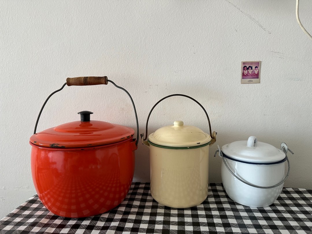 Enamel Metal Pot Buckets, Furniture & Home Living, Kitchenware ...