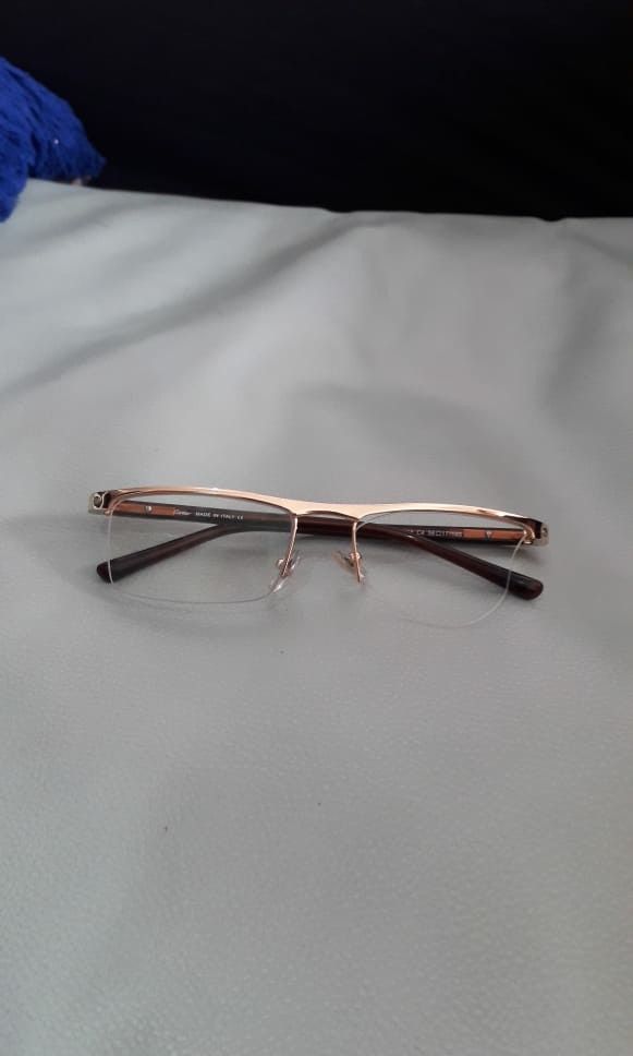 Frame cartier, Barang Mewah, Aksesoris di Carousell