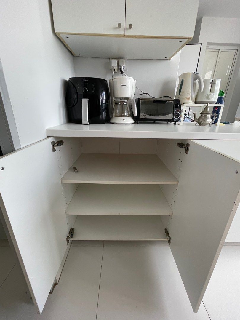 FREE KITCHEN CABINET, Furniture & Home Living, Furniture, Shelves ...