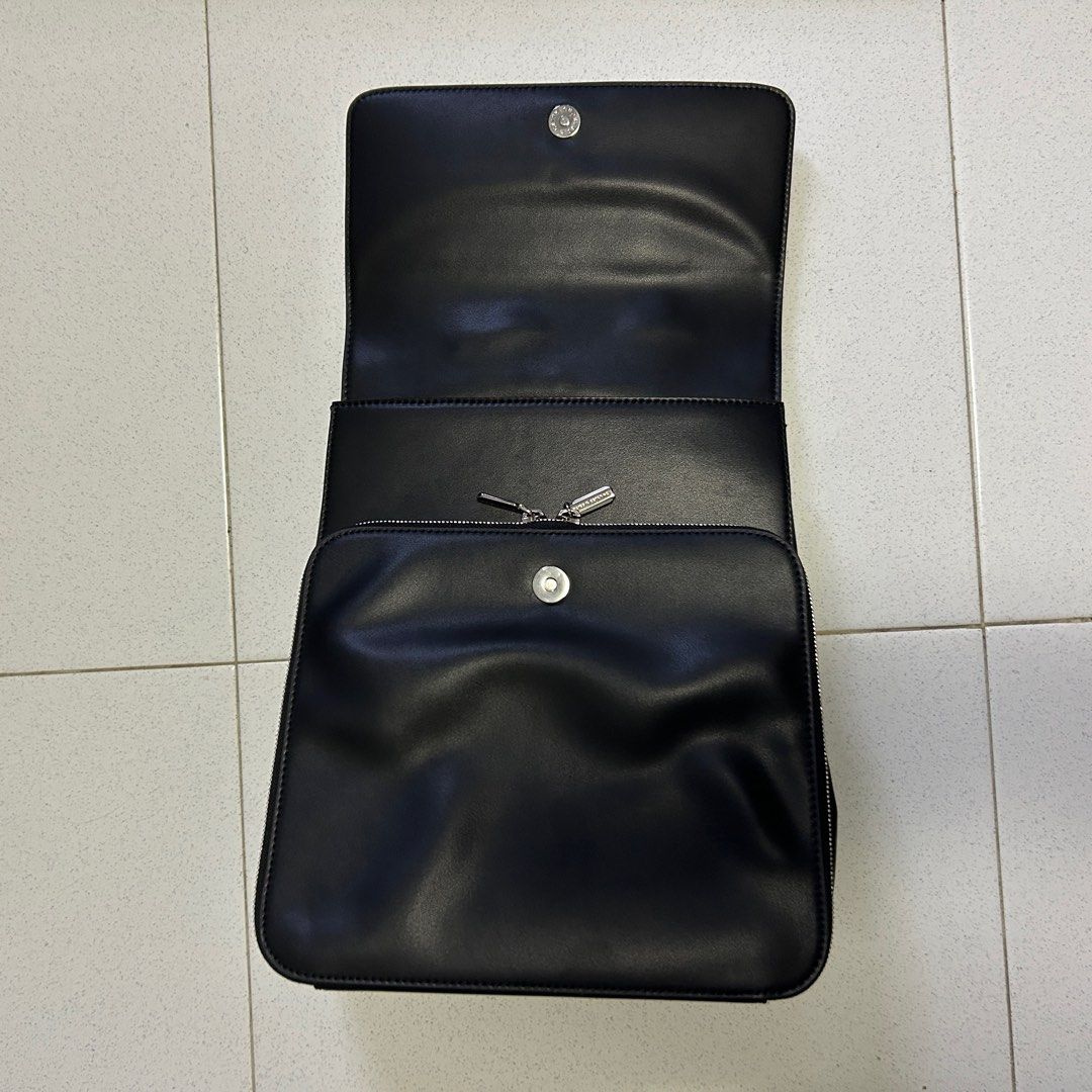 Front Flap Structured Backpack (Black), Women's Fashion, Bags & Wallets ...