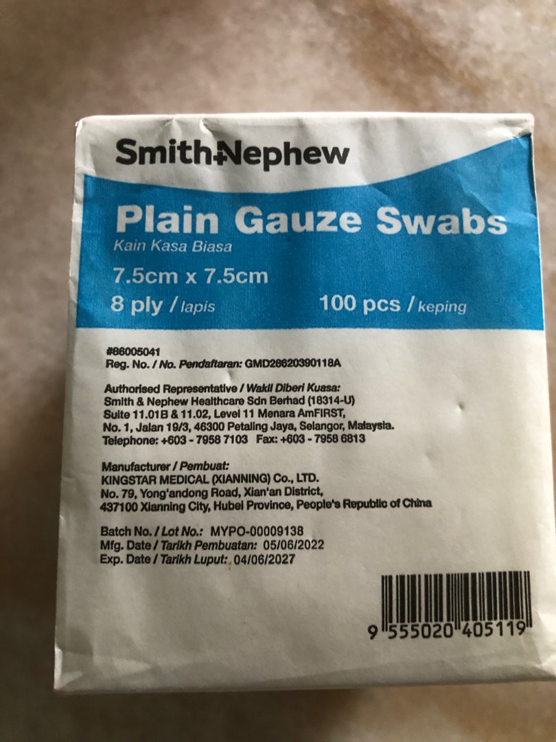 Gauze Swab Smith Nephew 100s, Health & Nutrition, Medical Supplies ...
