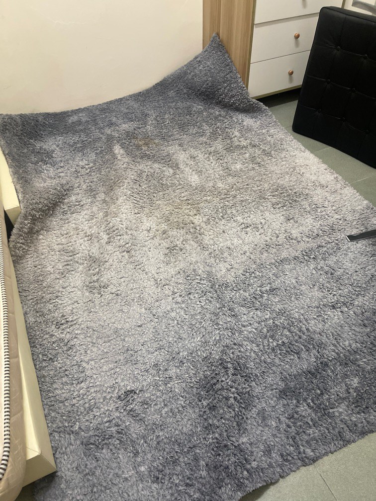 Grey Carpet, Furniture & Home Living, Home Decor, Carpets, Mats ...