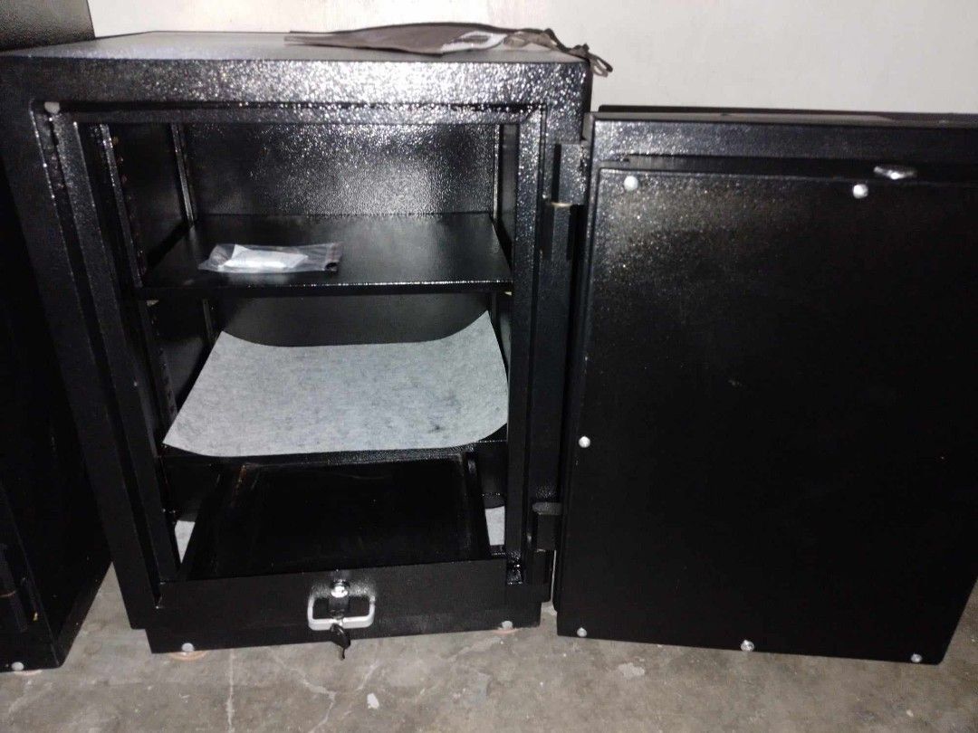 H4-680 Fireproof Safety Vault on Carousell